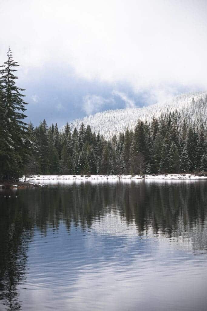14 Stunning Lakes in Oregon To Check Out - usatales.com