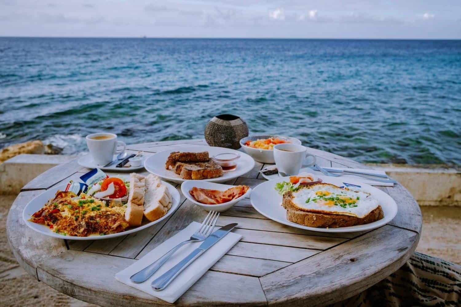 Del Mar Restaurants: 9 Spots You Have To Try!